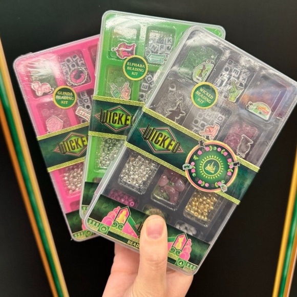 Wicked | Jewelry | Wicked Diy Beading Kit Bullseye All 3 Sets | Poshmark